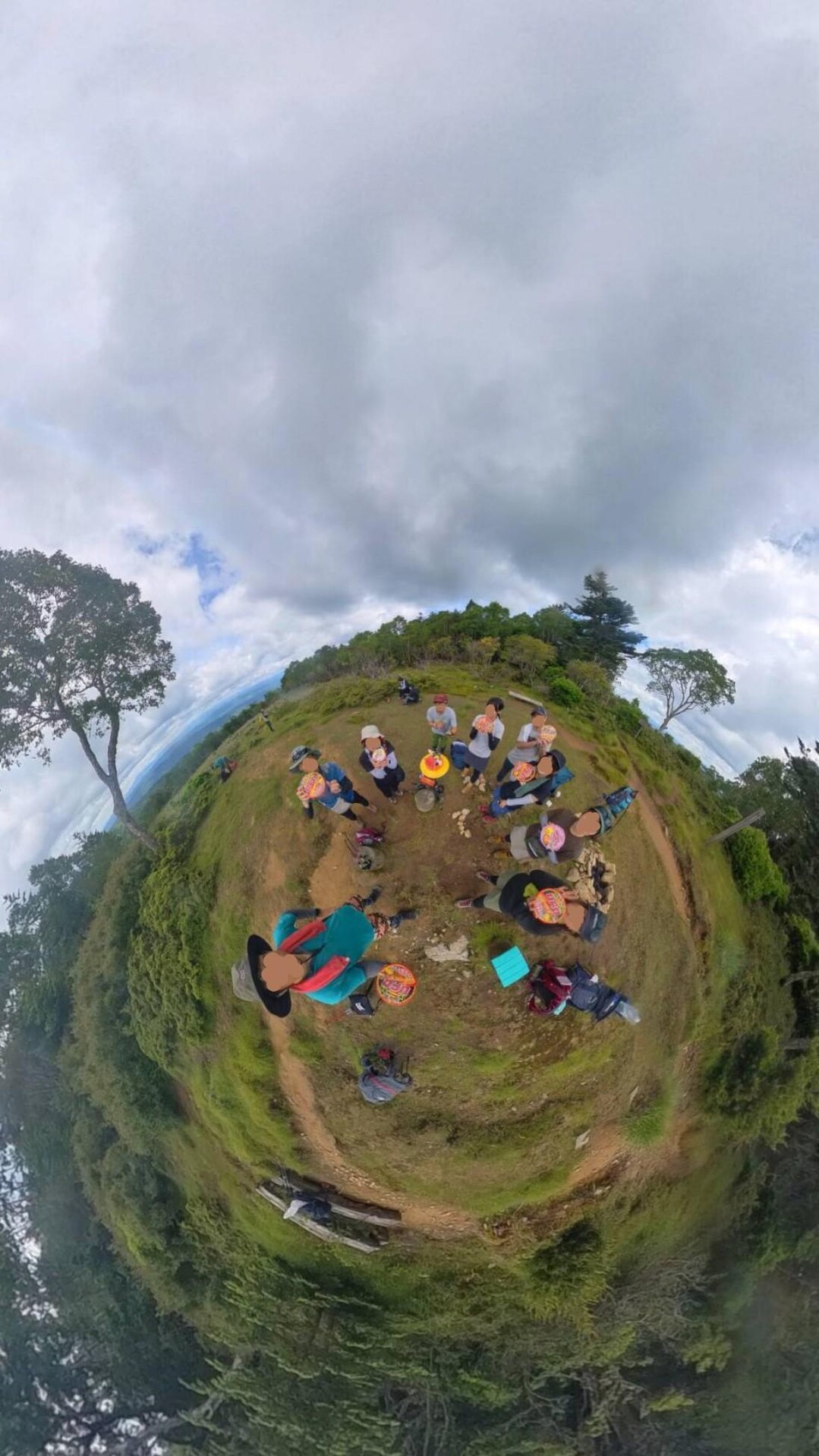 UFOの日に。位山でUFO🛸😘からのモンブラン🌰 / ひっさんさんの木曽駒ヶ岳・空木岳・越百山の活動データ | YAMAP / ヤマップ