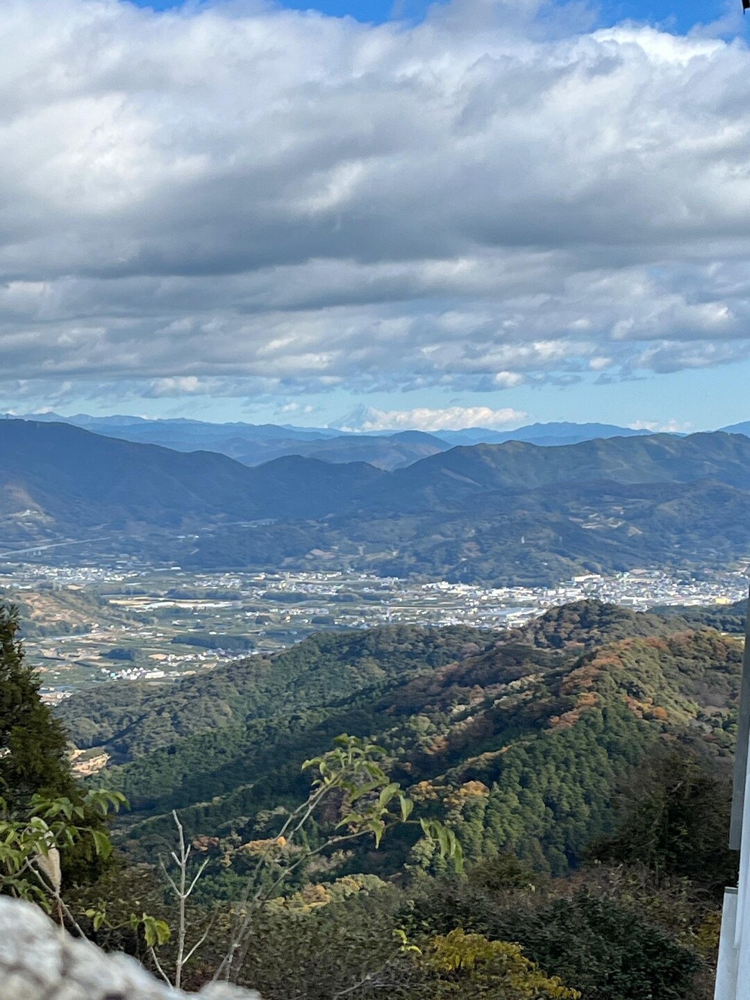 富士見岩 / Ofanielさんの坊ヶ峰・石巻山・神石山・葦毛湿原の活動データ | YAMAP / ヤマップ