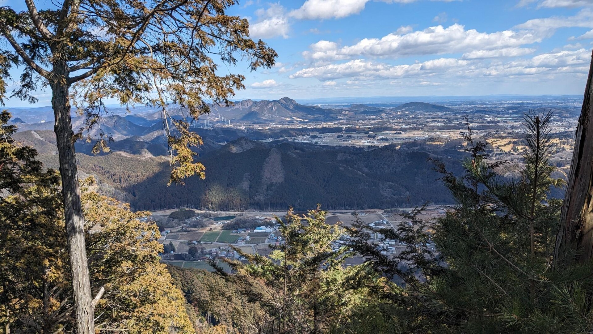 親切な登山道。トレーニング向きの二股山。 / noraさんの二股山・岩山の活動データ | YAMAP / ヤマップ