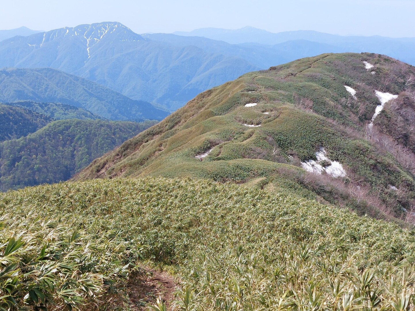 福井県の経ヶ岳 眺望が圧巻！ / 紋さんのモーメント | YAMAP / ヤマップ