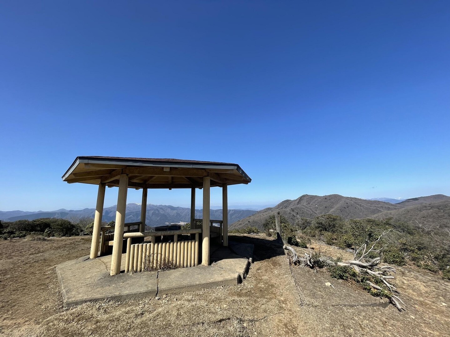 北尾根P826峰・小倉山・養老山・三方山 / わっぽんさんの養老山・笙ヶ岳・三方山の活動データ | YAMAP / ヤマップ