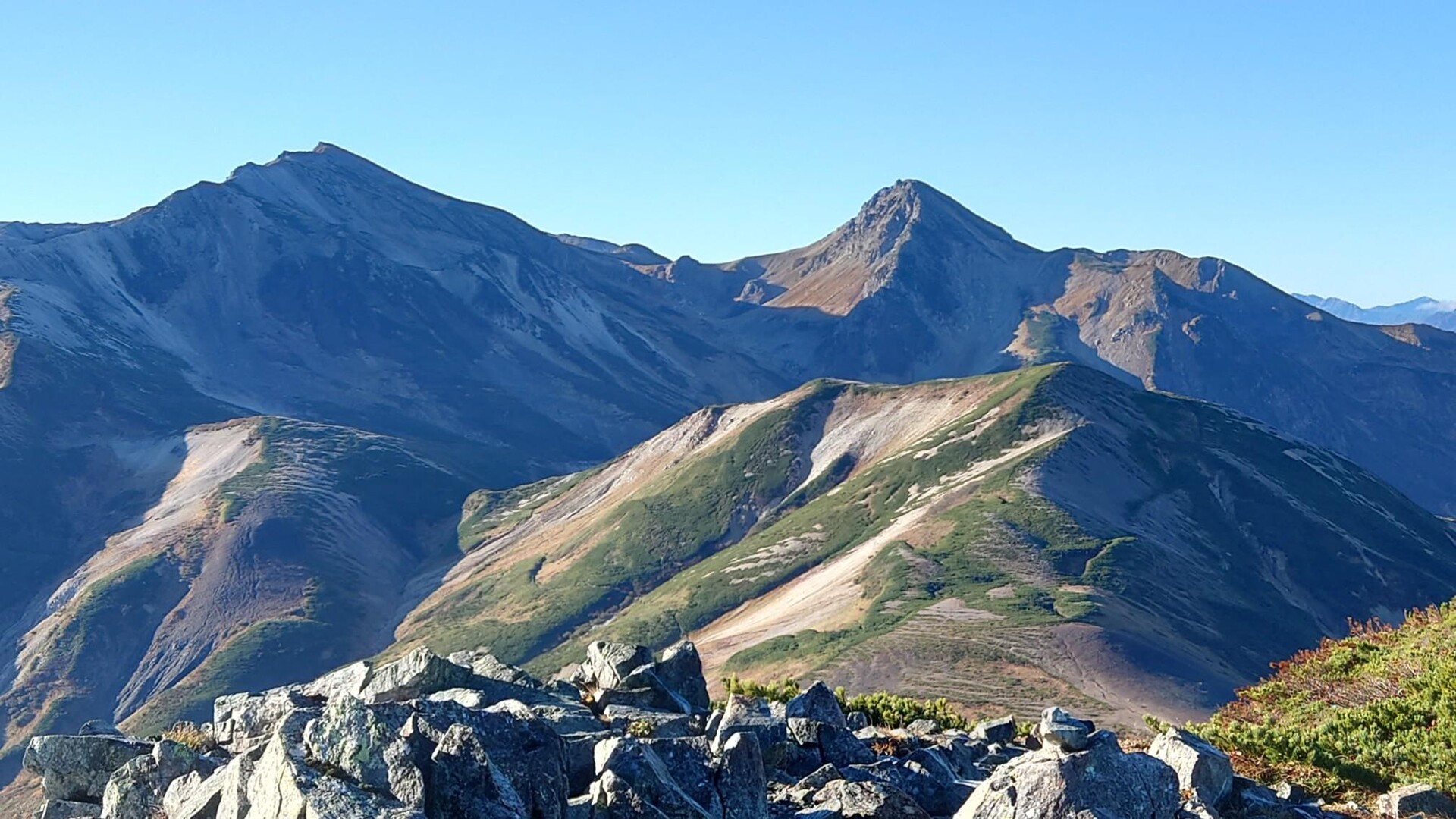 蓮華温泉から朝日岳・雪倉岳・白馬岳 / KAMAさんの雪倉岳・朝日岳・風吹岳の活動データ | YAMAP / ヤマップ