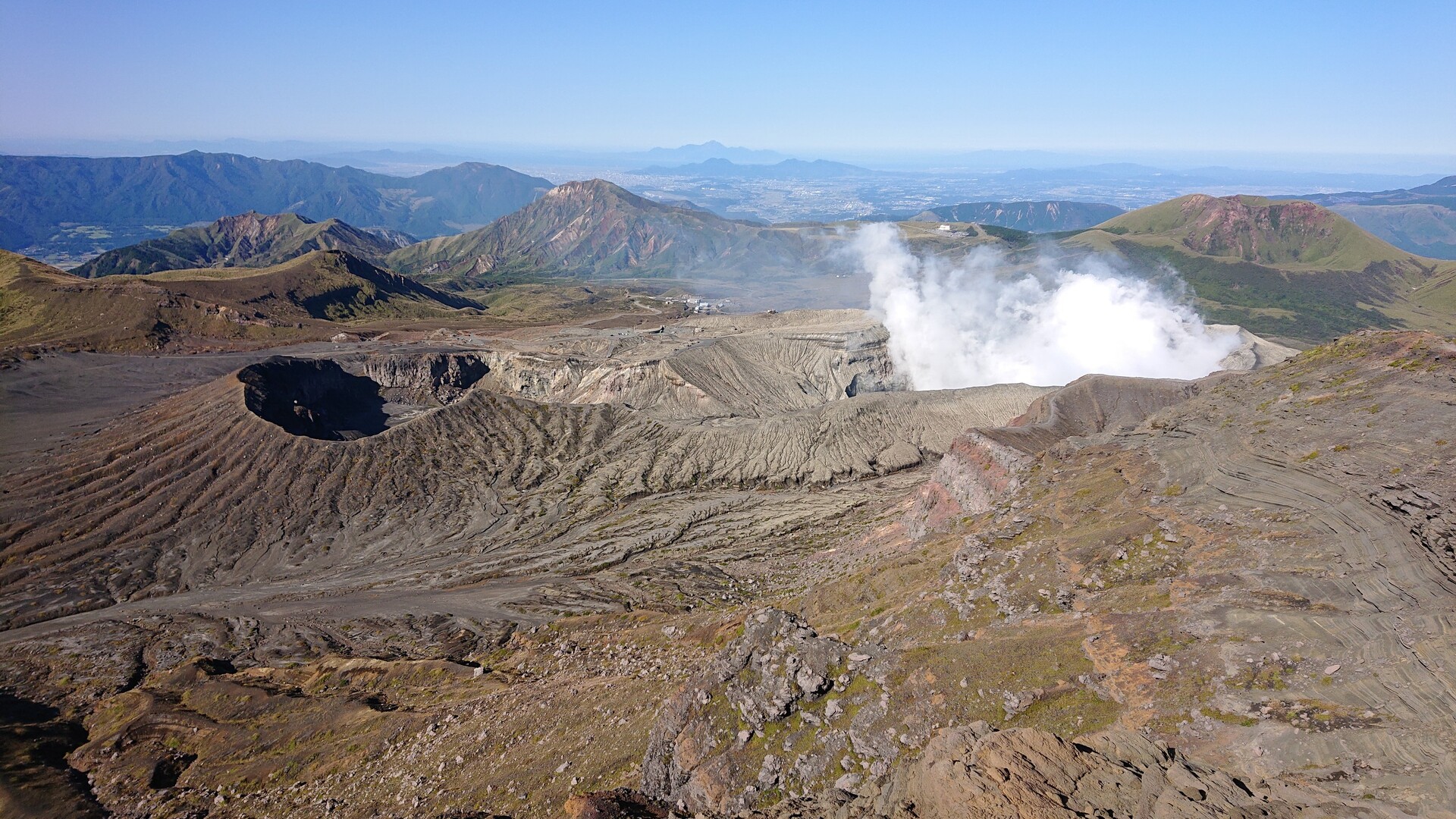 阿蘇山中岳・高岳・高岳東峰 / Sho OKさんの阿蘇山・高岳・根子岳の活動データ | YAMAP / ヤマップ