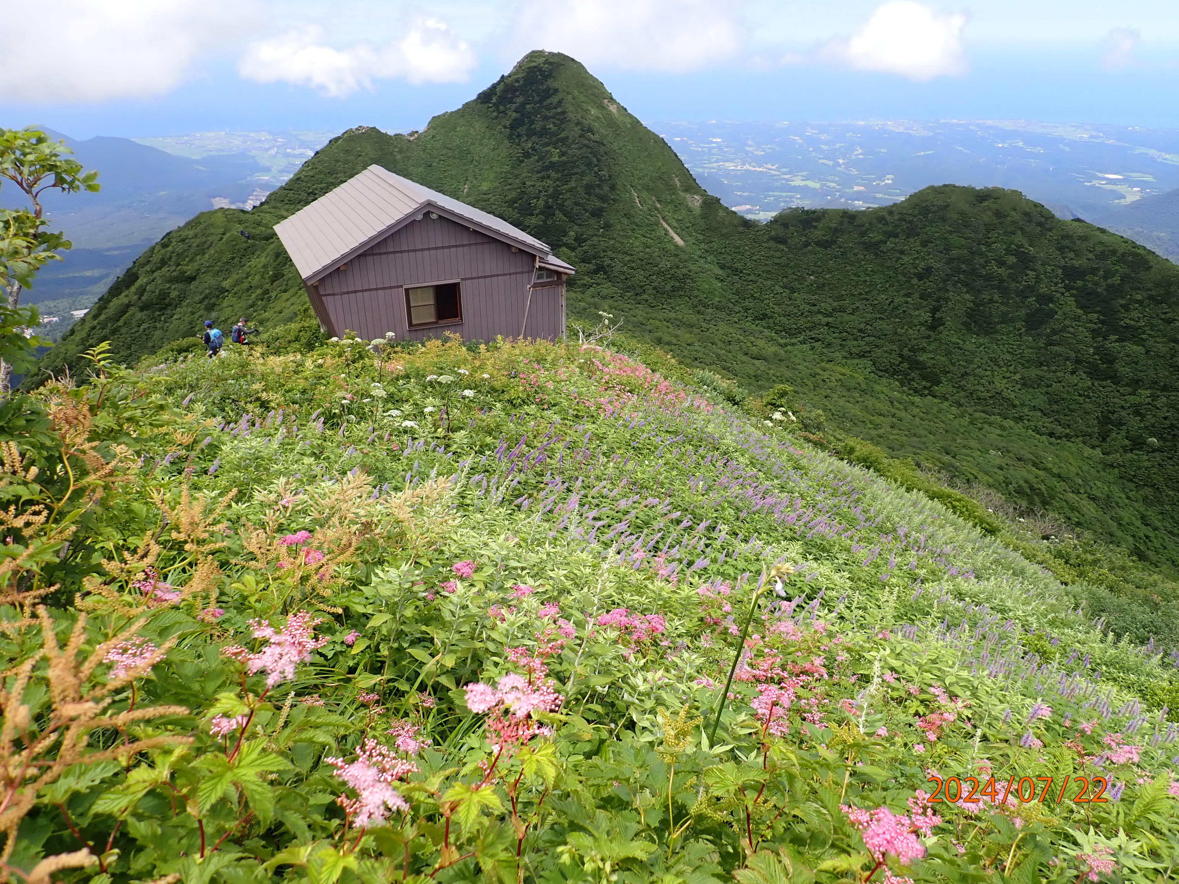 大山（弥山）・宝珠山・三鈷峰・象ヶ鼻を大山NPセンターより周回 / もとさんの大山・甲ヶ山・野田ヶ山の活動データ | YAMAP / ヤマップ