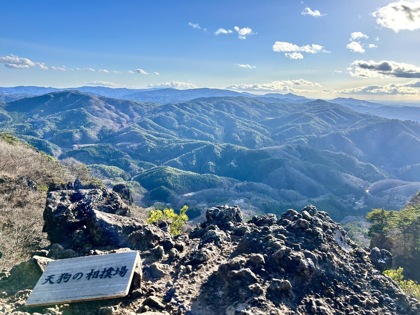 霊山・落葉した岩山をのんびりと🍂 / namiさんの霊山の活動データ | YAMAP / ヤマップ
