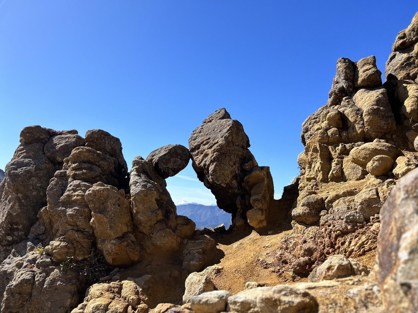 茶臼岳(那須岳)・剣が峰・朝日岳 / tea_thank you さんの茶臼岳（那須岳）・三本槍岳・赤面山の活動データ | YAMAP / ヤマップ
