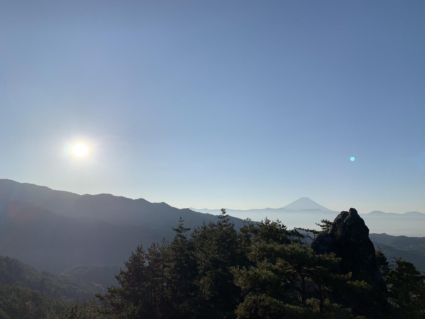 羅漢寺山(弥三郎岳)登山、昇仙峡紅葉狩り / mauna naniさんの弥三郎岳（羅漢寺山）の活動データ | YAMAP / ヤマップ