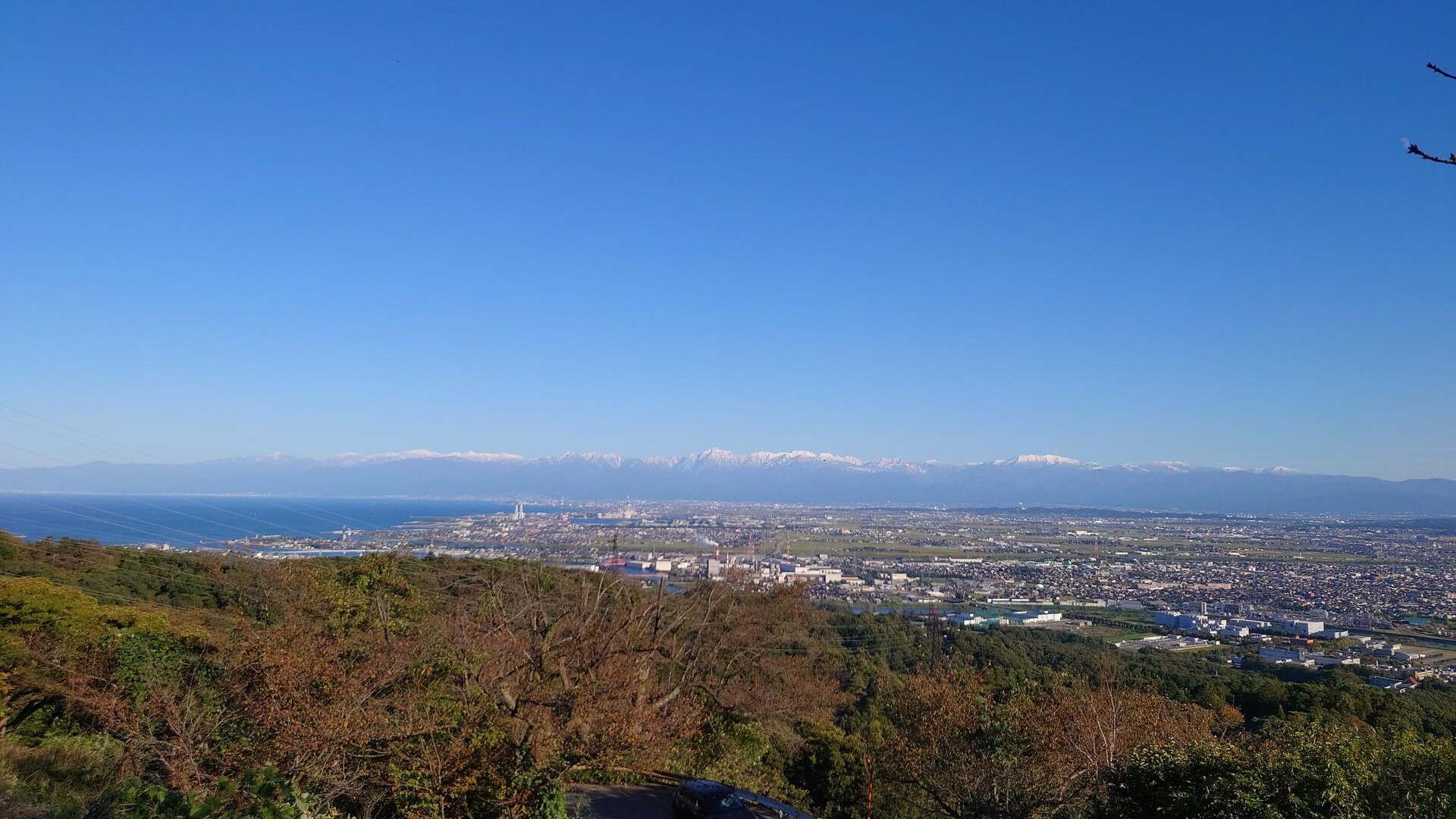 秋晴れの二上山から 空気が澄んで綺麗でし... / 鳥居さんのモーメント | YAMAP / ヤマップ