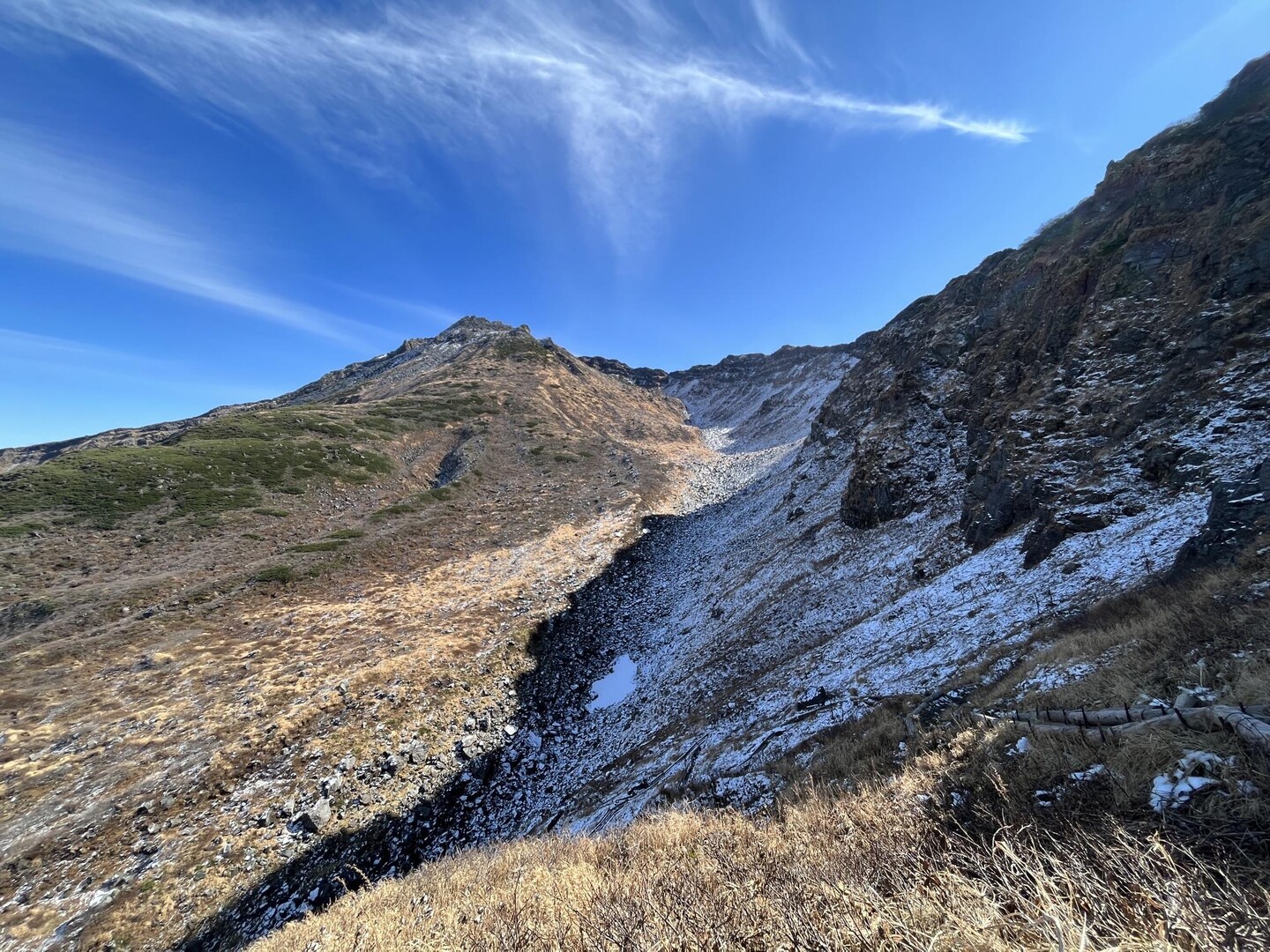 初冬の鳥海山 / suzurecoさんの鳥海山・七高山・笙ヶ岳の活動データ | YAMAP / ヤマップ