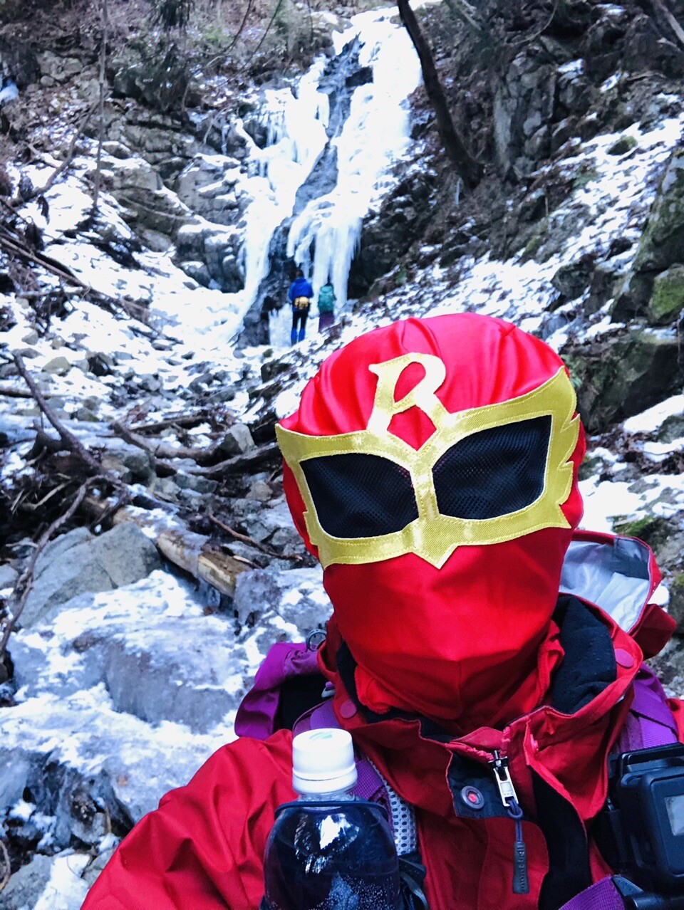 金曜の金剛山赤レンジャーコスプレ登山の動... / chikaさんのモーメント | YAMAP / ヤマップ