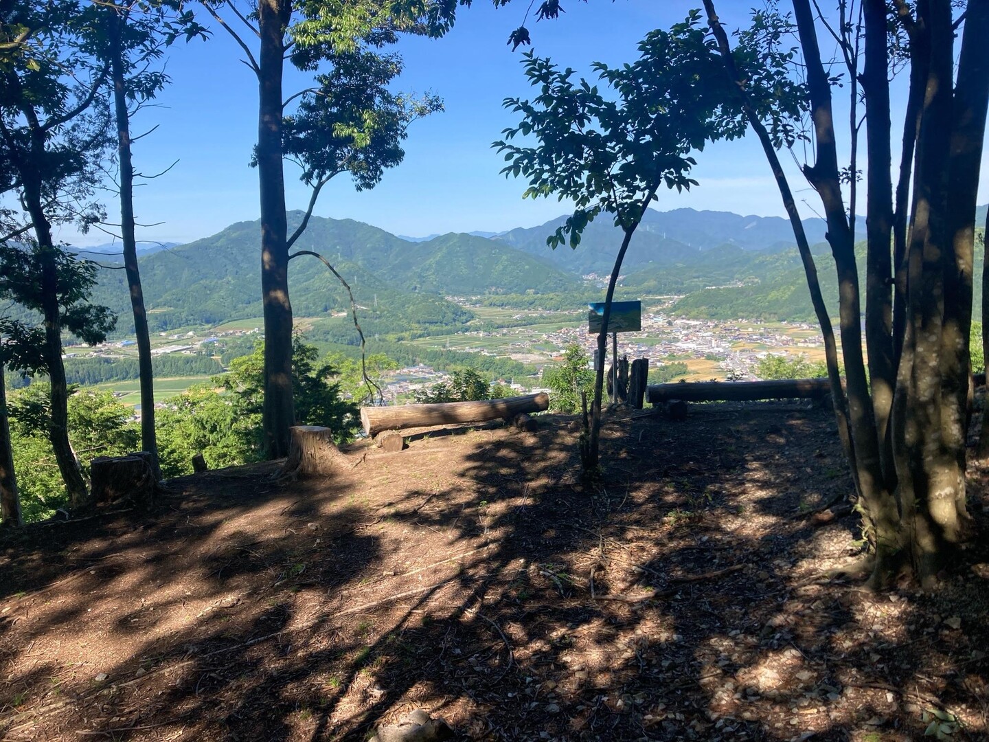 田古加山〜ひよどり城址 / kaz330さんの烏岳の活動データ | YAMAP / ヤマップ