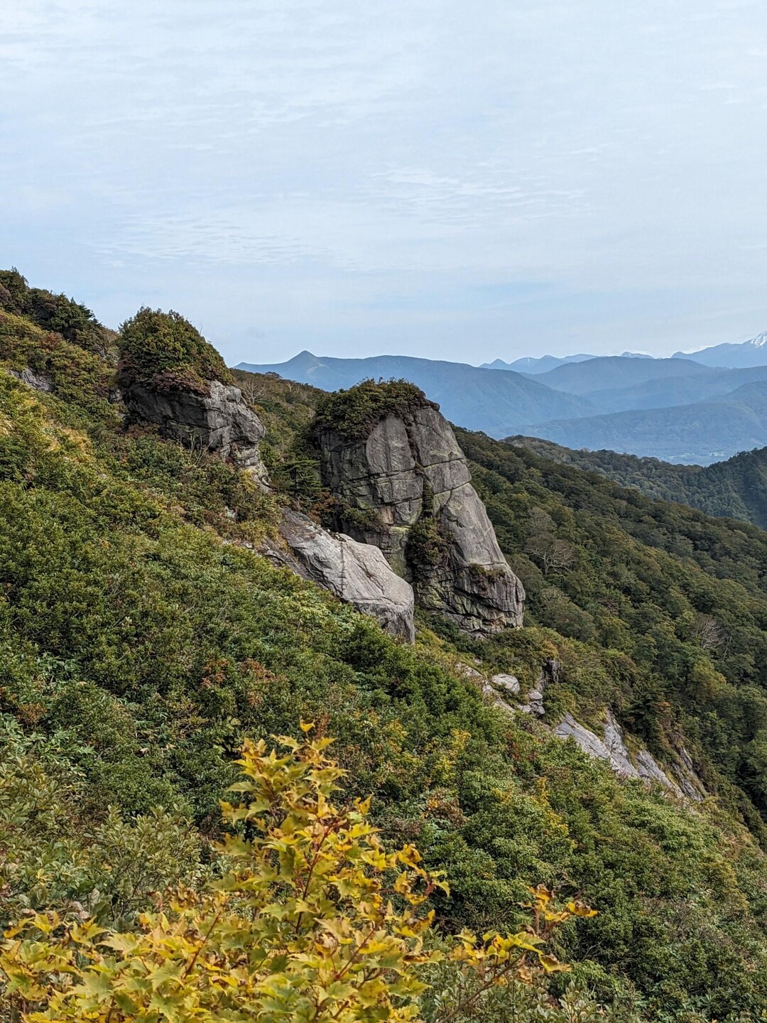 白毛門 スキー好き4バカオフトレ登山 / hey-ho-yoshi-v7さんの朝日岳の活動データ | YAMAP / ヤマップ