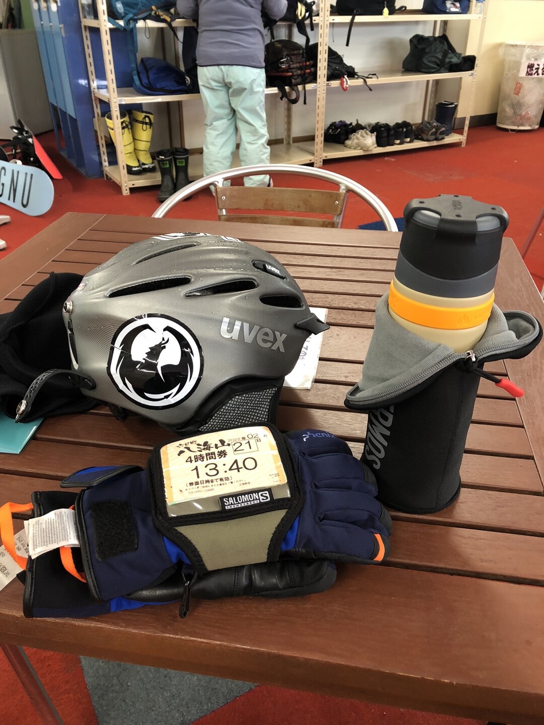 腰までくるパウダーは、さすがに楽しいのを... / 臆病な山賊さんのモーメント | YAMAP / ヤマップ