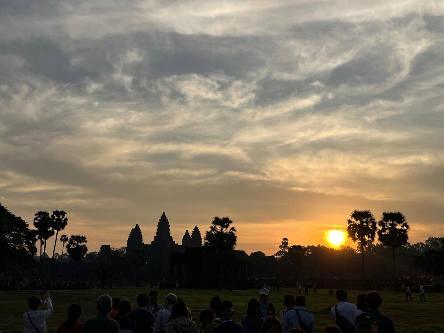 アンコールワットとバケン山 / Sadaさんのウォーキングの活動データ | YAMAP / ヤマップ