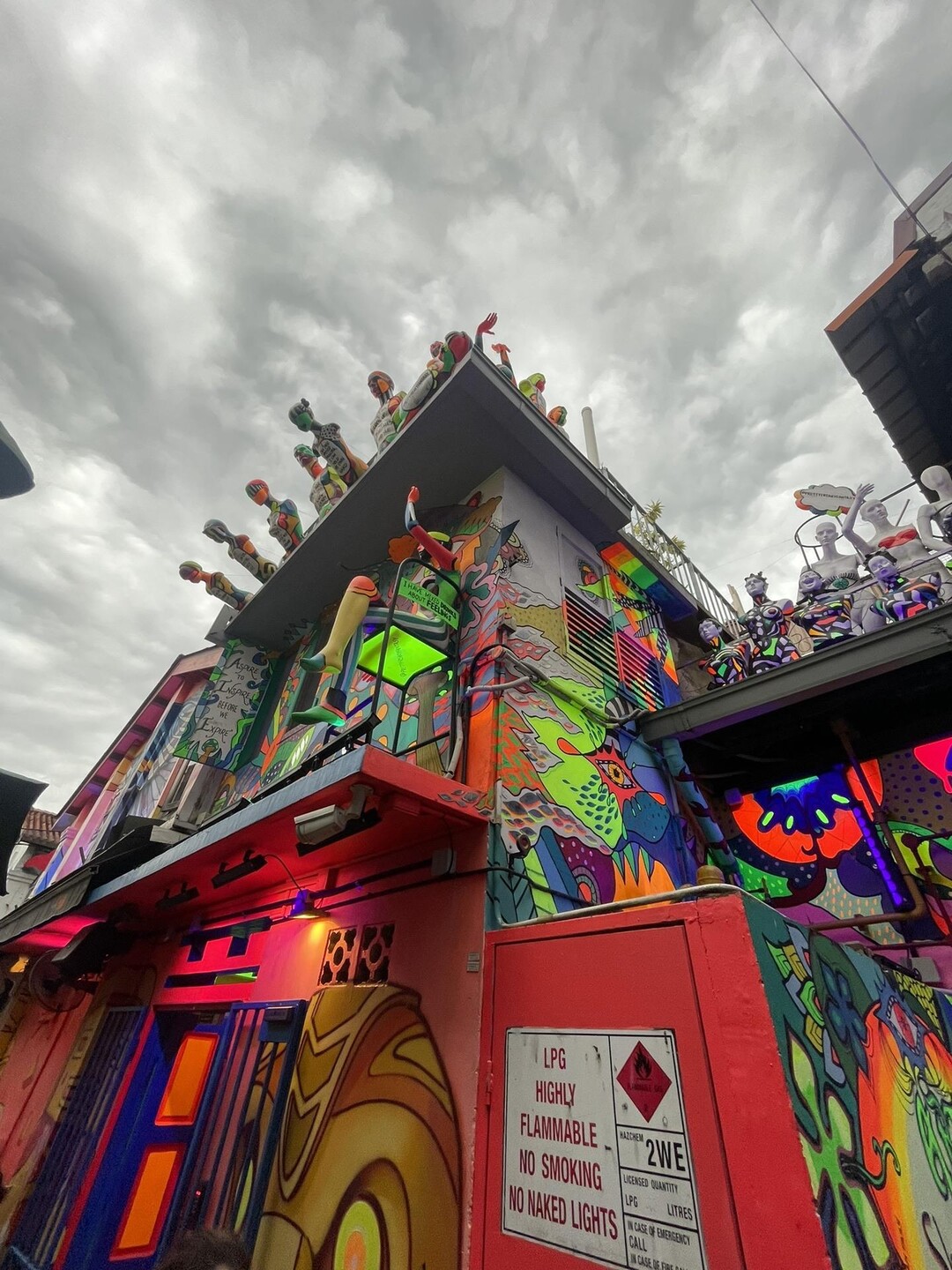 鮮やかなストリート・アートHaji lane / xmatyoさんのシンガポールの活動データ | YAMAP / ヤマップ