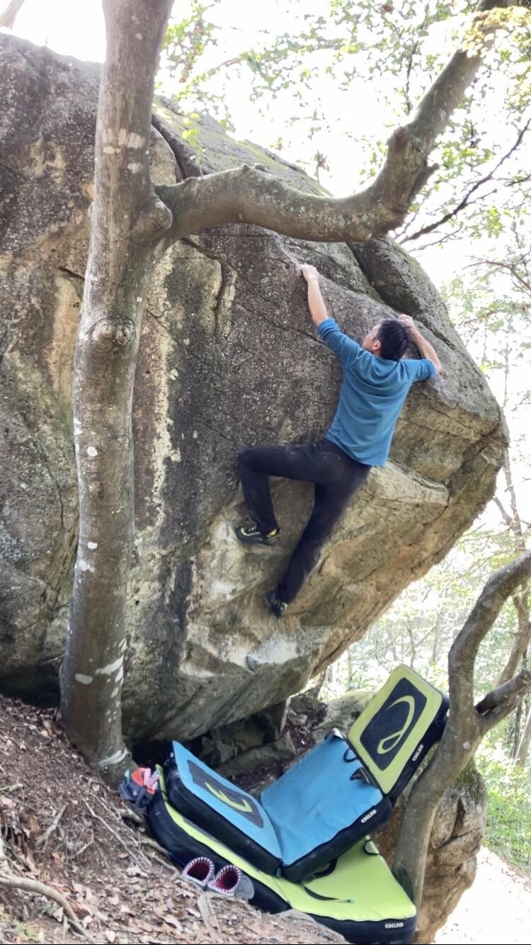 ROCKな世界へ🚀横山ボルダー / naoさんの雪野山・布施山・瓶割山の活動データ | YAMAP / ヤマップ