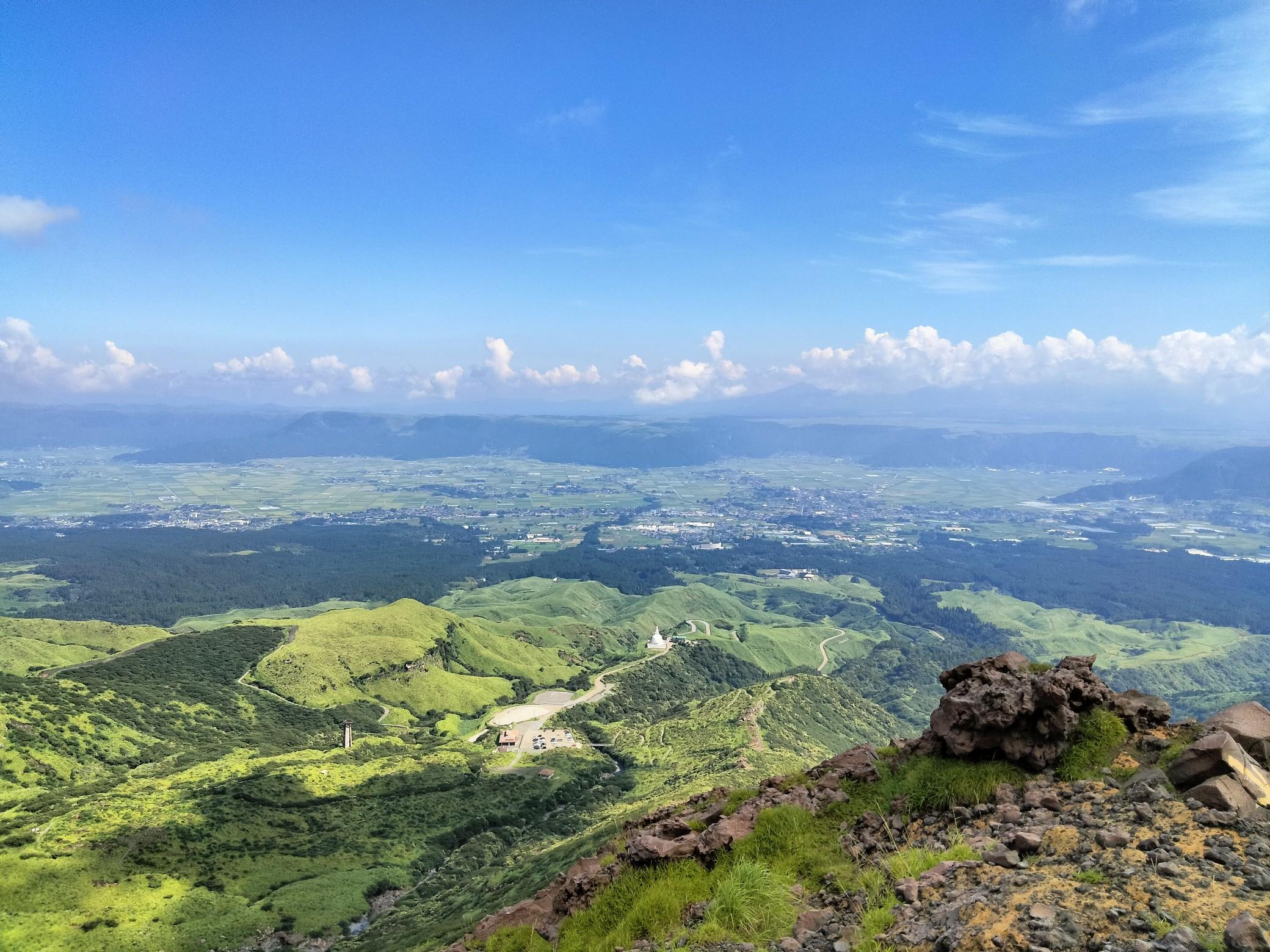 夏空の高岳と中岳 / cocoさんの阿蘇山・高岳・根子岳の活動データ | YAMAP / ヤマップ