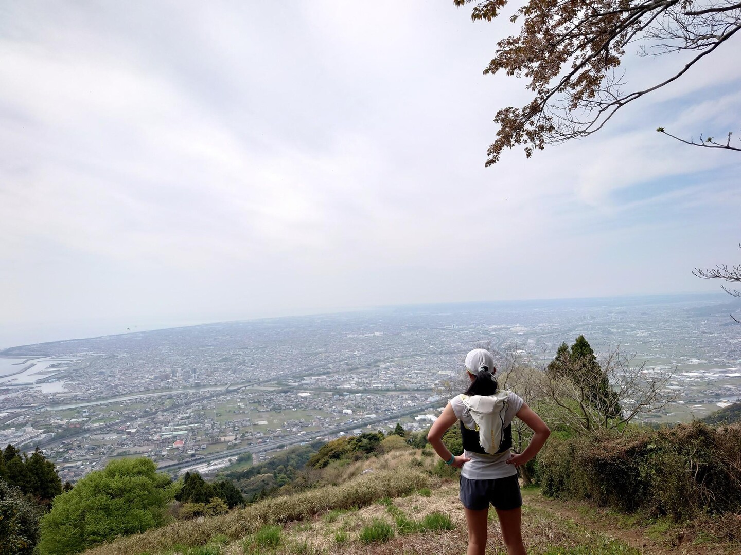 花見BBQ会場まで 朝鮮岩〜高草山通過25km🏃🏻‍♀️💨 / 千明さんの焼津アルプス（高草山・満観峰・花沢山）・徳願寺山の活動データ | YAMAP / ヤマップ