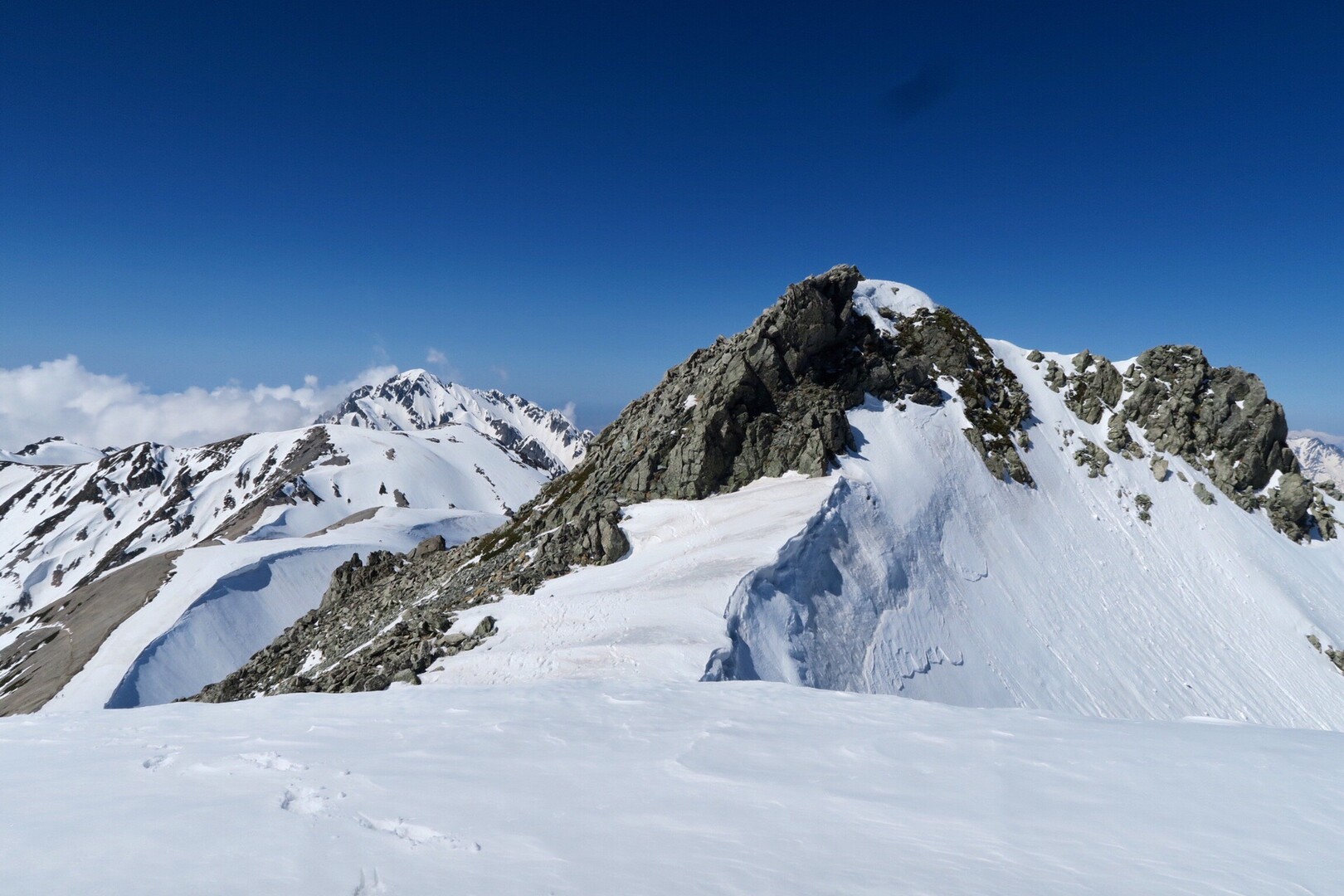 立山、別山、真砂岳 縦走 / Yosshyさんの立山・雄山・浄土山の活動日記 | YAMAP / ヤマップ