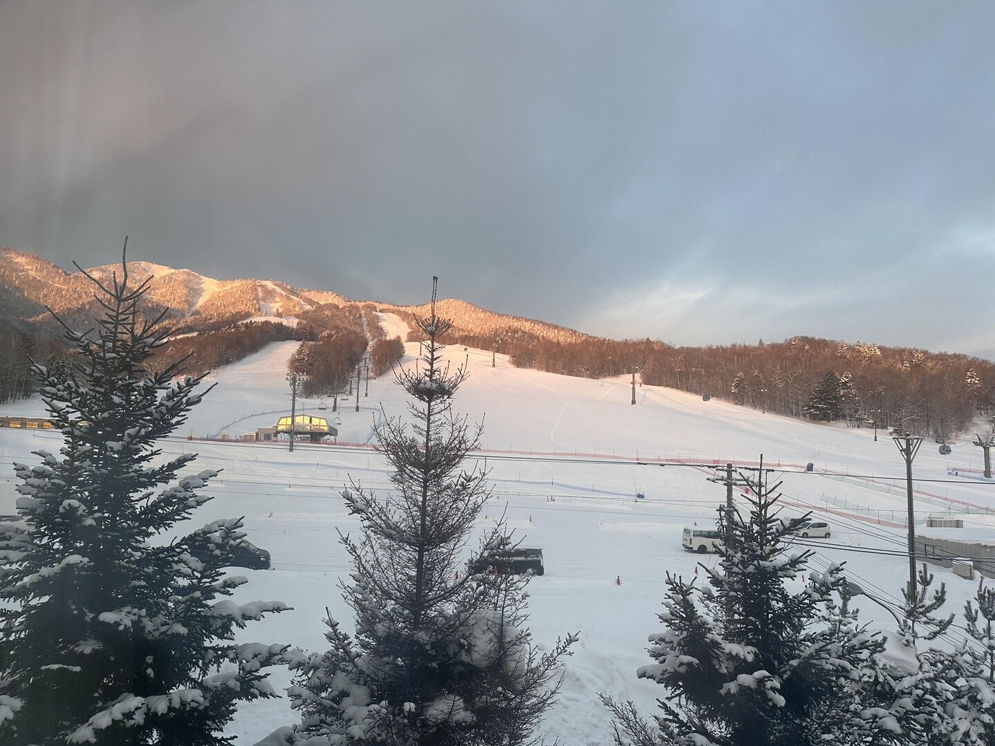 北ノ峰&カムイSKI / 🇯🇵hideakiさんの十勝岳・富良野岳・美瑛岳の活動データ | YAMAP / ヤマップ