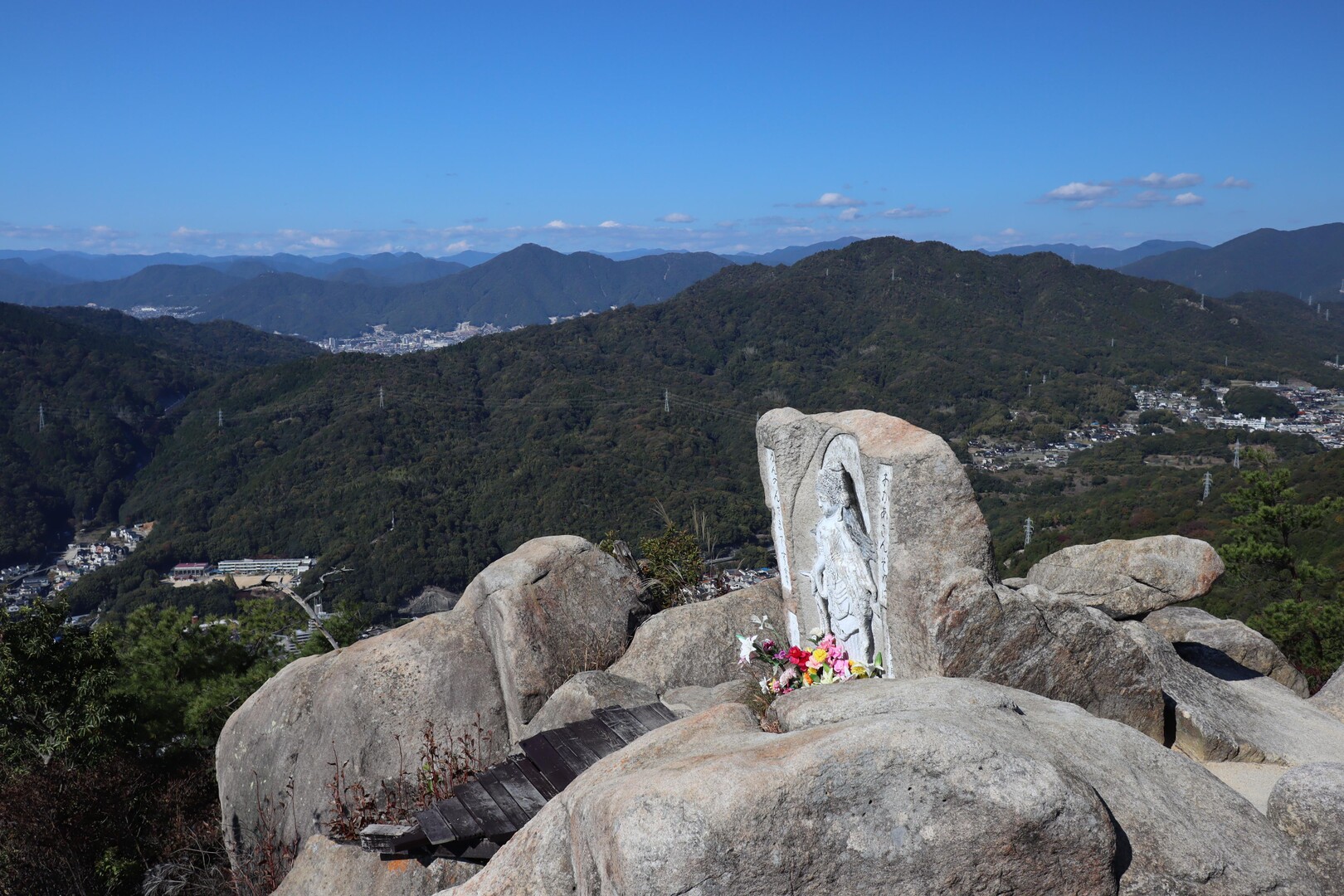 ″観音さんの作者！ ″月末清掃 高尾山 / ゆーちんさんの呉娑々宇山・高尾山（広島県）・日浦山の活動データ | YAMAP / ヤマップ