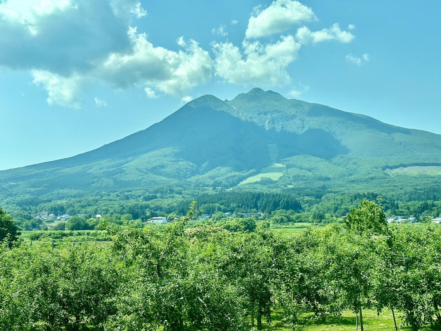 青森県の最高峰⛰️岩木山 / Beniさんの岩木山（岩鬼山）・鳥海山・鍋森山の活動データ | YAMAP / ヤマップ
