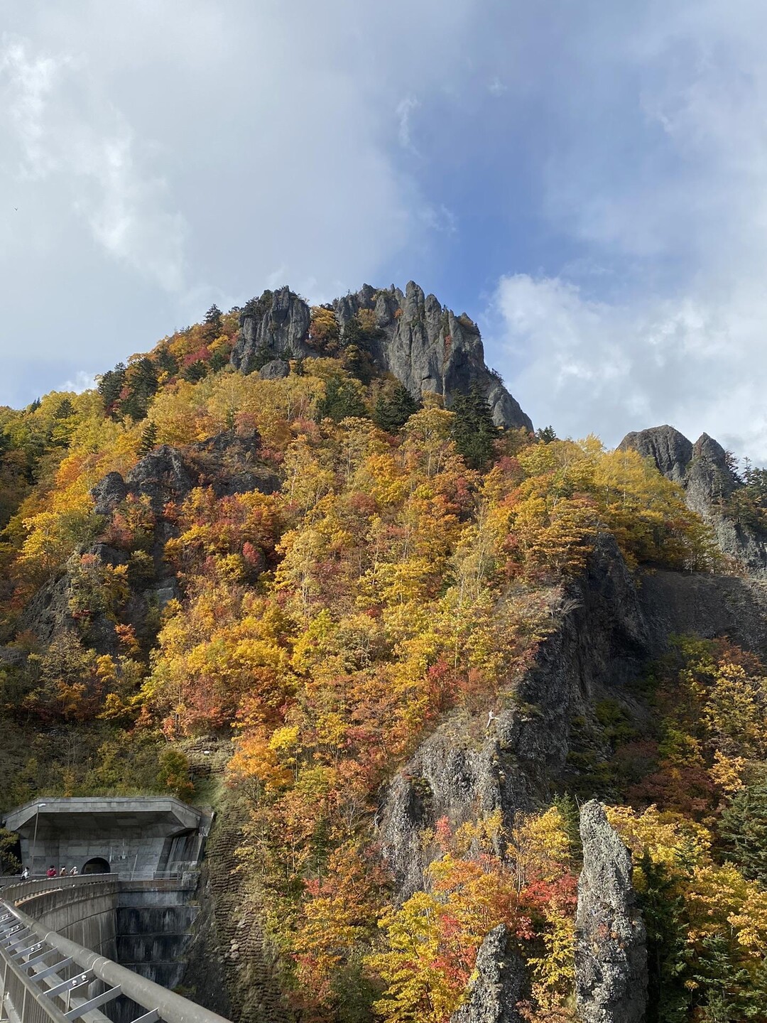 豊平峡ダム紅葉ウォーキング-2022-10-15 / mi-koさんの札幌市の活動データ | YAMAP / ヤマップ