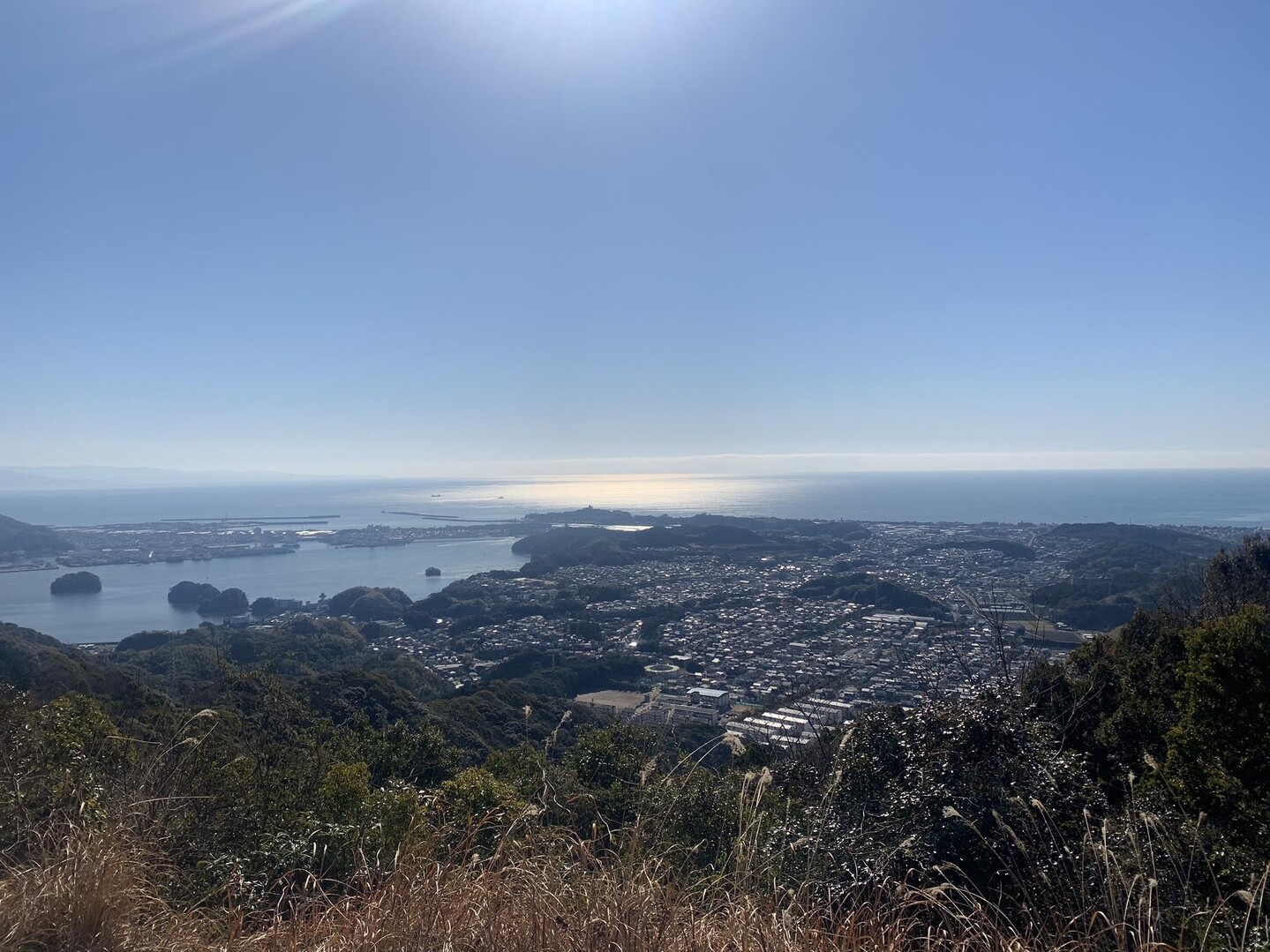 お初の 筆山・皿ヶ峰・鷲尾山・烏帽子山・柏尾山・宇津野山 / Raraさんの鷲尾山・皿ヶ峰・宇津野山の活動データ | YAMAP / ヤマップ