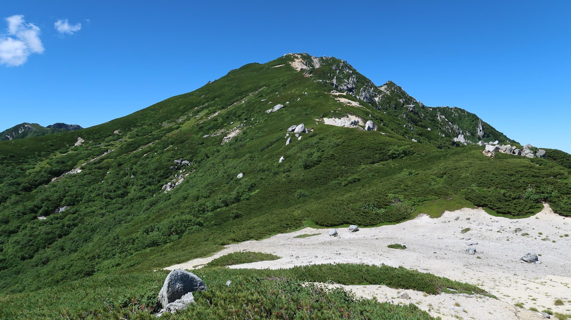 空木岳(日本百名山92座目) / yellow dogmaさんの木曽駒ヶ岳・空木岳・越百山の活動データ | YAMAP / ヤマップ