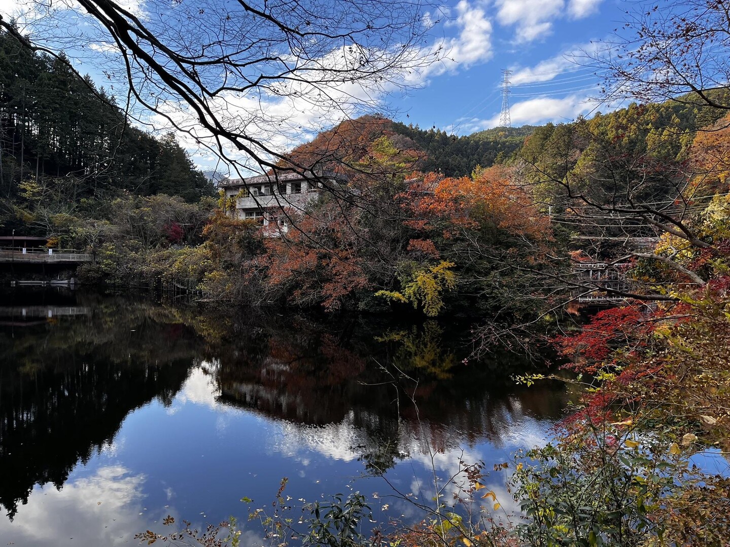 🍁宿谷の滝から鎌北湖へ〜逃避行ハイキング🍁 / yuriさんの日和田山・物見山の活動データ | YAMAP / ヤマップ