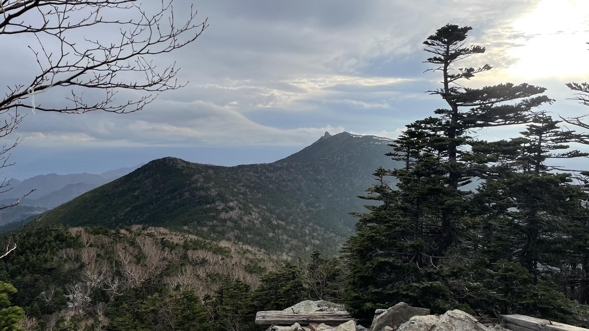 （途中撤退）奥秩父主脈縦走 / Yosさんの瑞牆山・金峰山の活動データ | YAMAP / ヤマップ