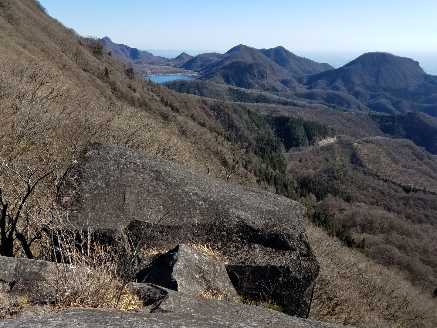 榛名山主脈？縦走！ 掃部ヶ岳～西峰～耳岩～杖の神峠～鷲ノ巣山～杏ヶ岳李が嶽～味噌玉岩。 ふかひれさんの榛名山・天狗山・天目山の活動