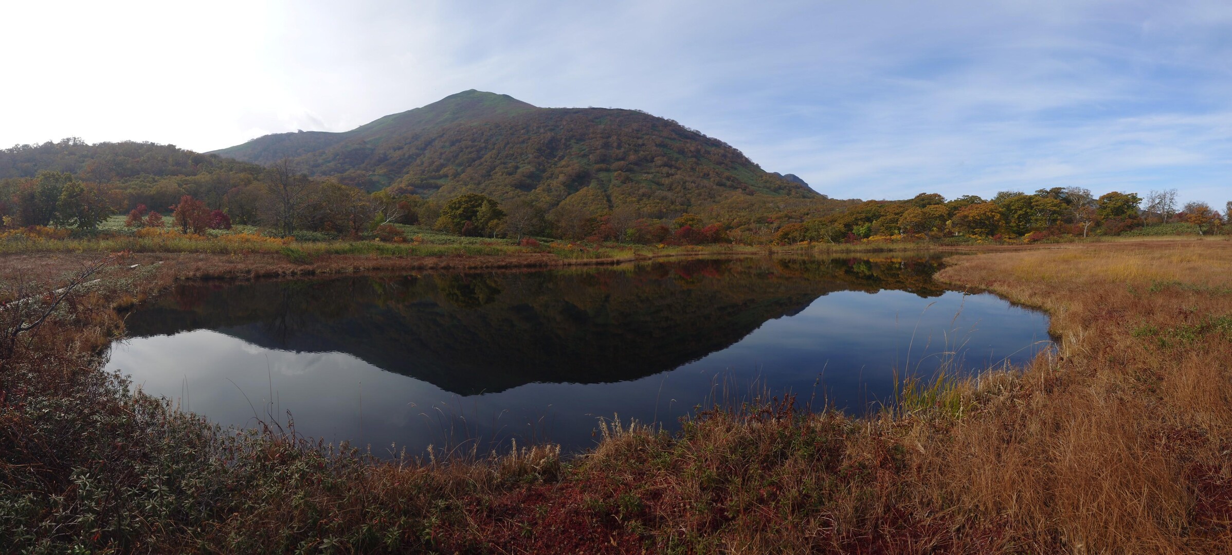 鏡沼2023-10-14 / NPO法人かむい hamarさんのニセコアンヌプリ・イワオヌプリ・チセヌプリの活動データ | YAMAP / ヤマップ