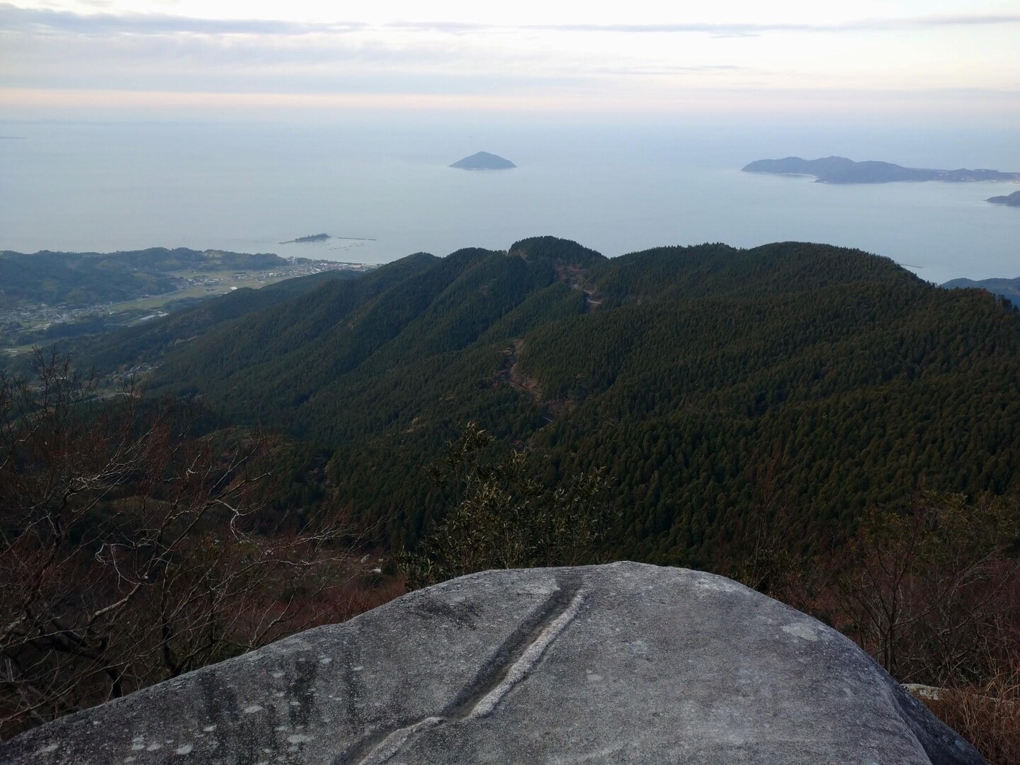 雷山・獅子舞岳・河童山・女岳・浮嶽・十坊山 / ちろりろさんの雷山・井原山の活動データ | YAMAP / ヤマップ