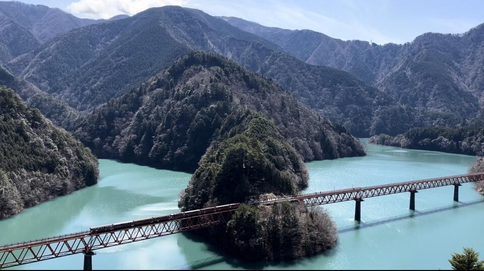 奥大井湖上駅。大井川鐵道新金谷駅からSL... / tiara00tiaraさんのモーメント | YAMAP / ヤマップ
