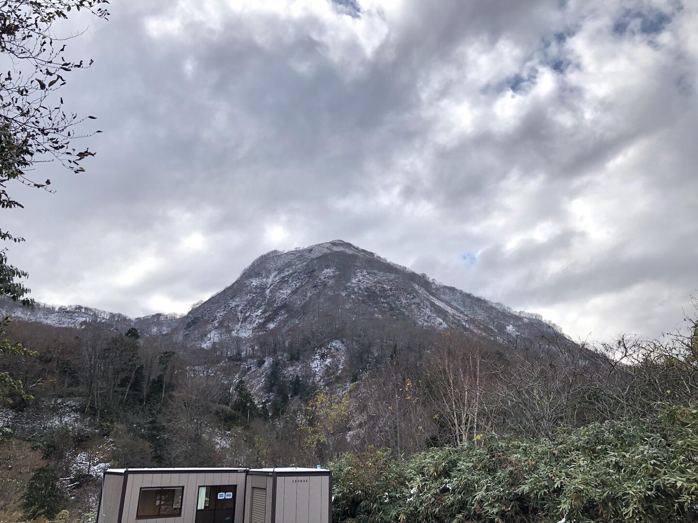 丸屋形岳（津軽半島最高峰んに新道）外ヶ浜町※動画あり / スノー@ystさんの袴腰岳（平舘）・丸屋形岳の活動データ | YAMAP / ヤマップ