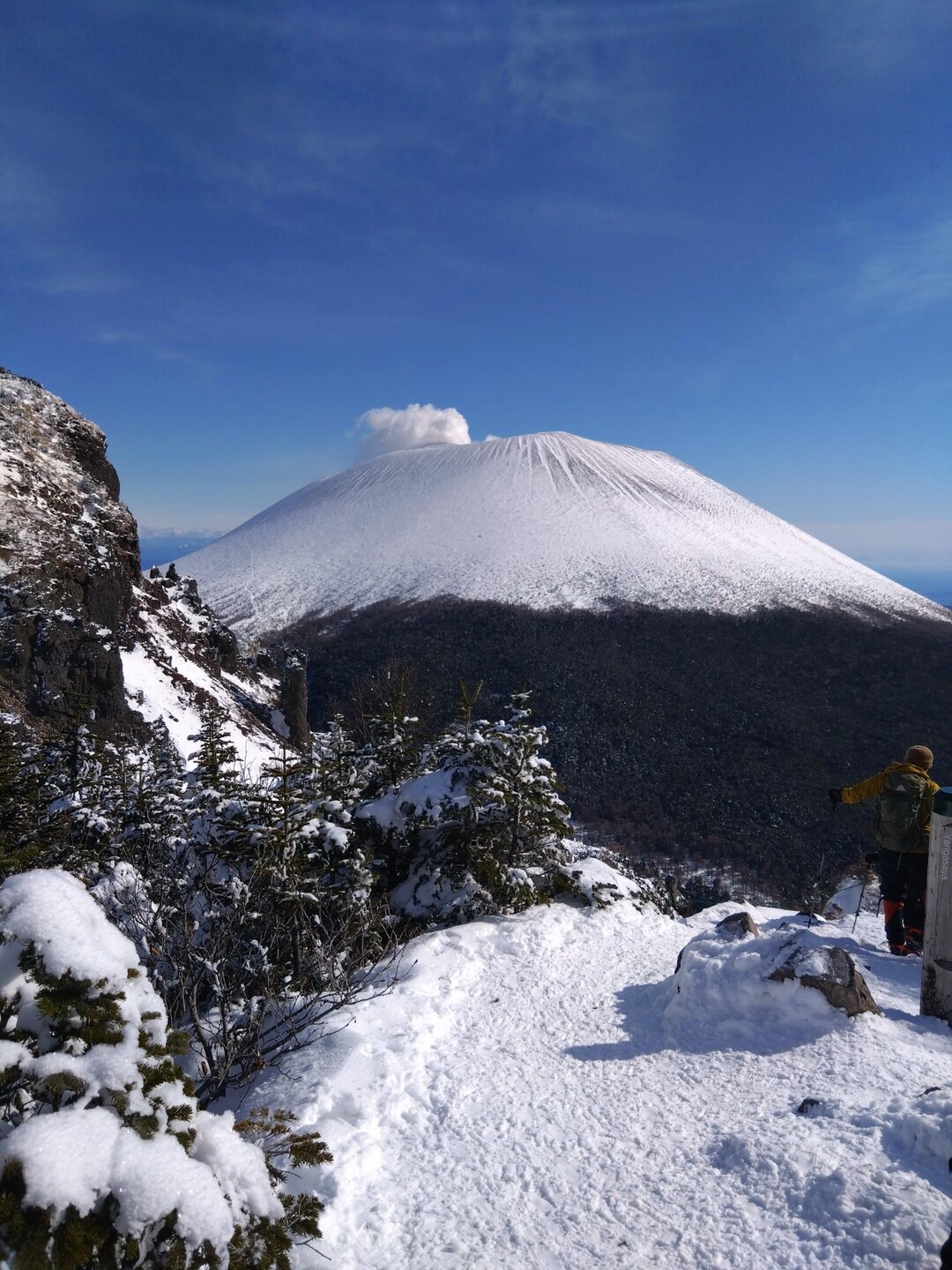 車坂山・槍ヶ鞘・トーミの頭・黒斑山・蛇骨岳・仙人岳 / MIHO さんの浅間山・黒斑山・篭ノ登山の活動データ | YAMAP / ヤマップ