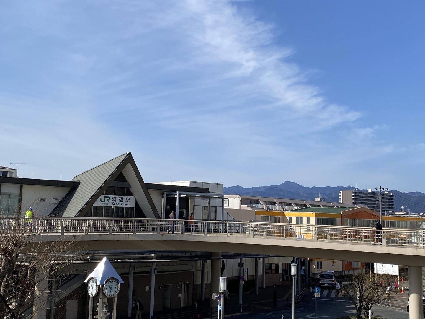 河辺駅から望む大岳山。11時30分に青梅... / masa.aさんのモーメント | YAMAP / ヤマップ