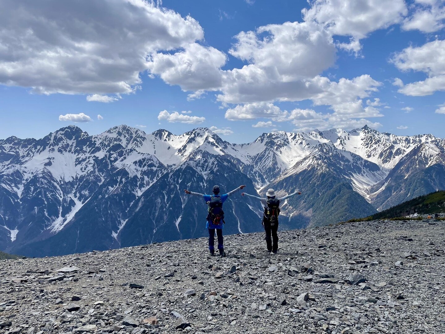 GW『蝶ヶ岳』ヒュッテ⛰️で過ごす特別な時間😊 / ueharuさんの常念岳・大天井岳・燕岳の活動データ | YAMAP / ヤマップ