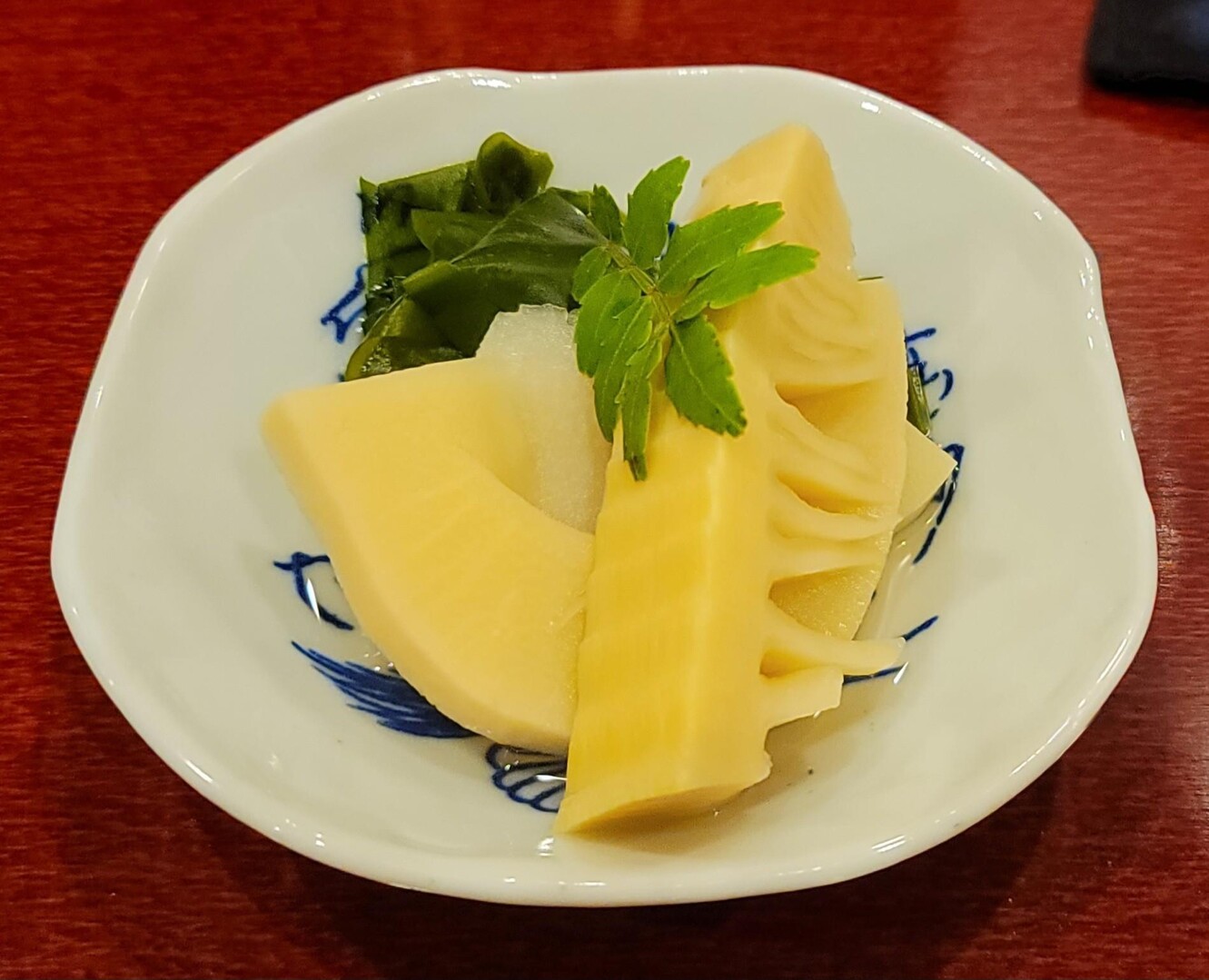 昨日は学生時代の友人3名と市内へ😃 内... / Lennonさんのモーメント | YAMAP / ヤマップ