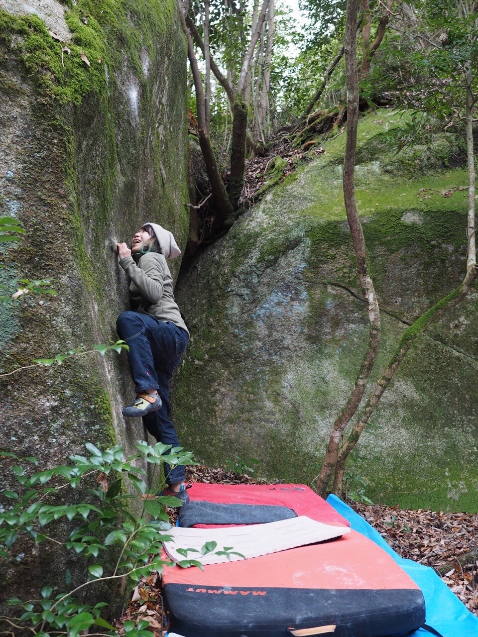 久々の外岩ボルダー 指死亡💧 / ちゃんまりさんのモーメント | YAMAP / ヤマップ