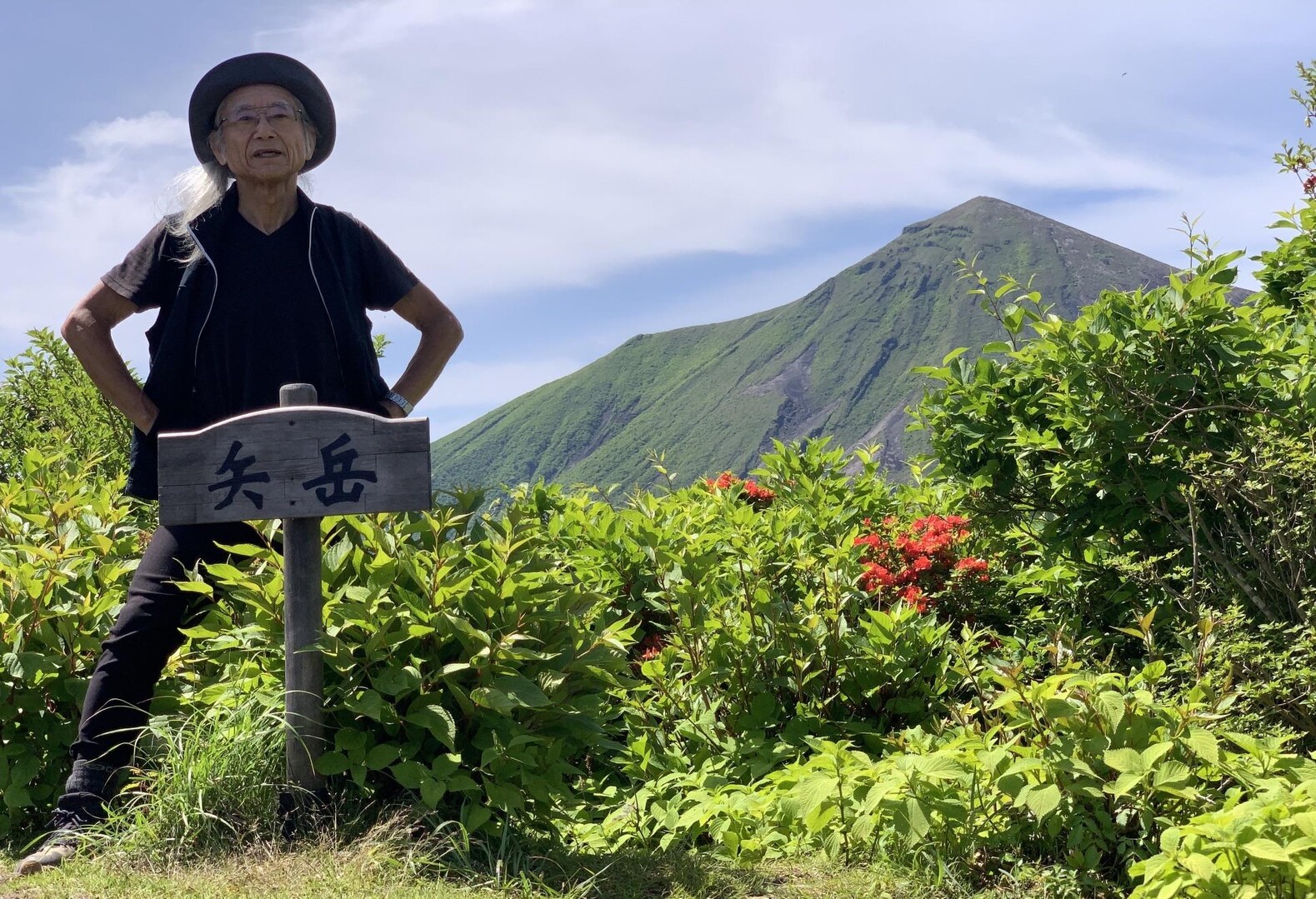 二度目の⛰️矢岳・竜王山⛰️ / miki-yamaさんの霧島山・韓国岳・高千穂峰・夷守岳・烏帽子岳の活動データ | YAMAP / ヤマップ