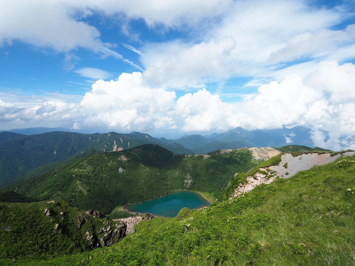 日光白根山・前白根山 急げ、飲み放題に向けて / syo-taさんの日光白根山・五色山・錫ヶ岳の活動日記 | YAMAP / ヤマップ