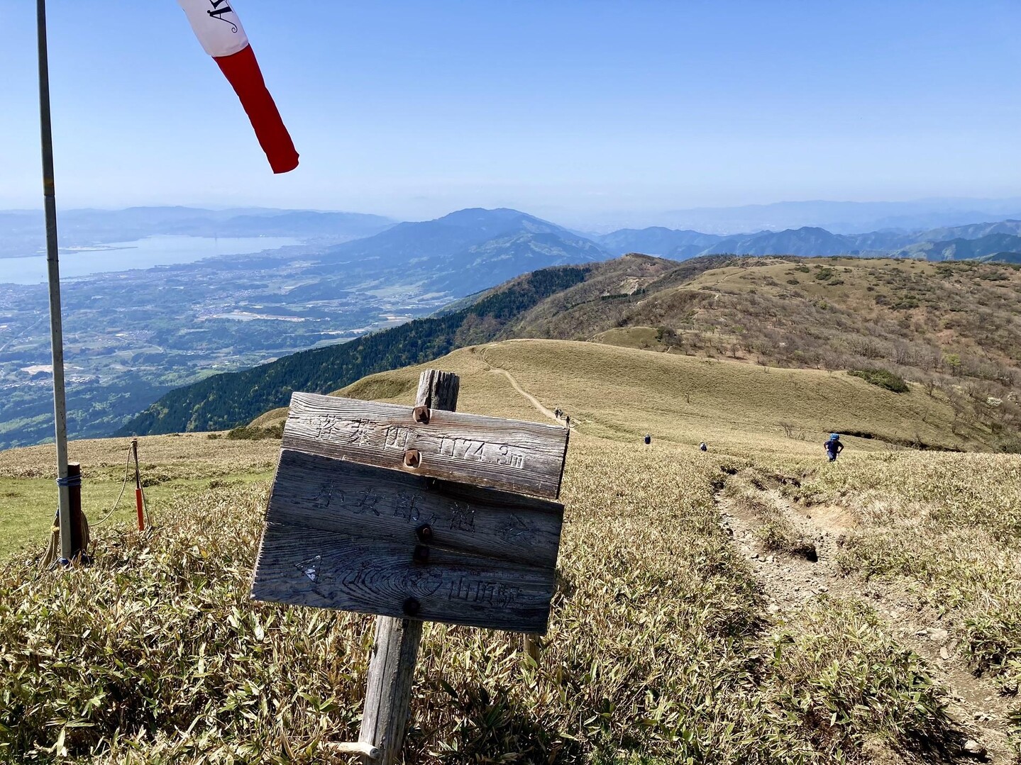 惚れてまうやろ〜♡蓬莱山 / puyoさんの比良山地・武奈ヶ岳・釈迦岳の活動データ | YAMAP / ヤマップ