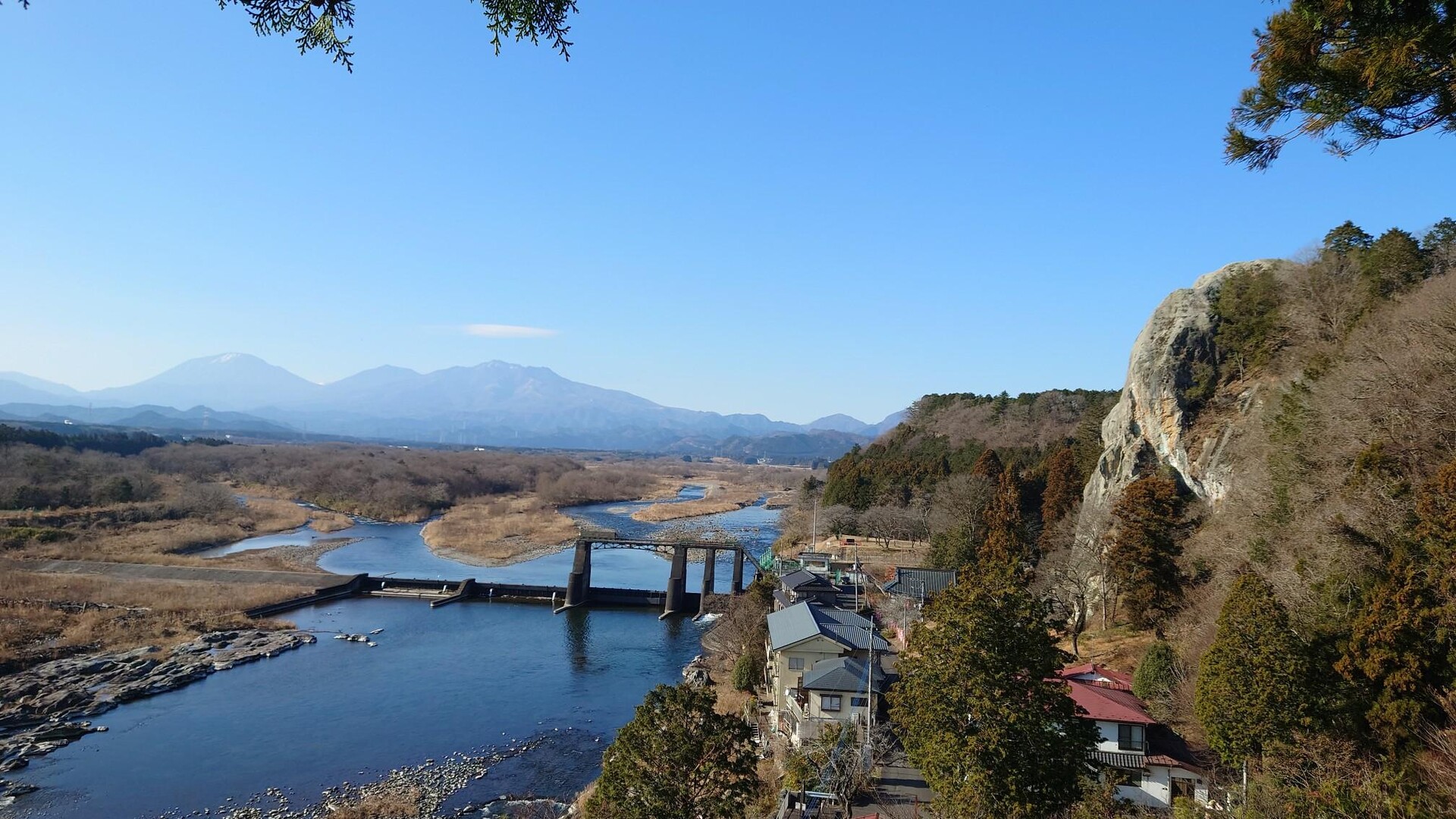 富士山・愛宕山・蟹沢山・佐貫観音山 / T-doraさんの鶏岳の活動データ | YAMAP / ヤマップ