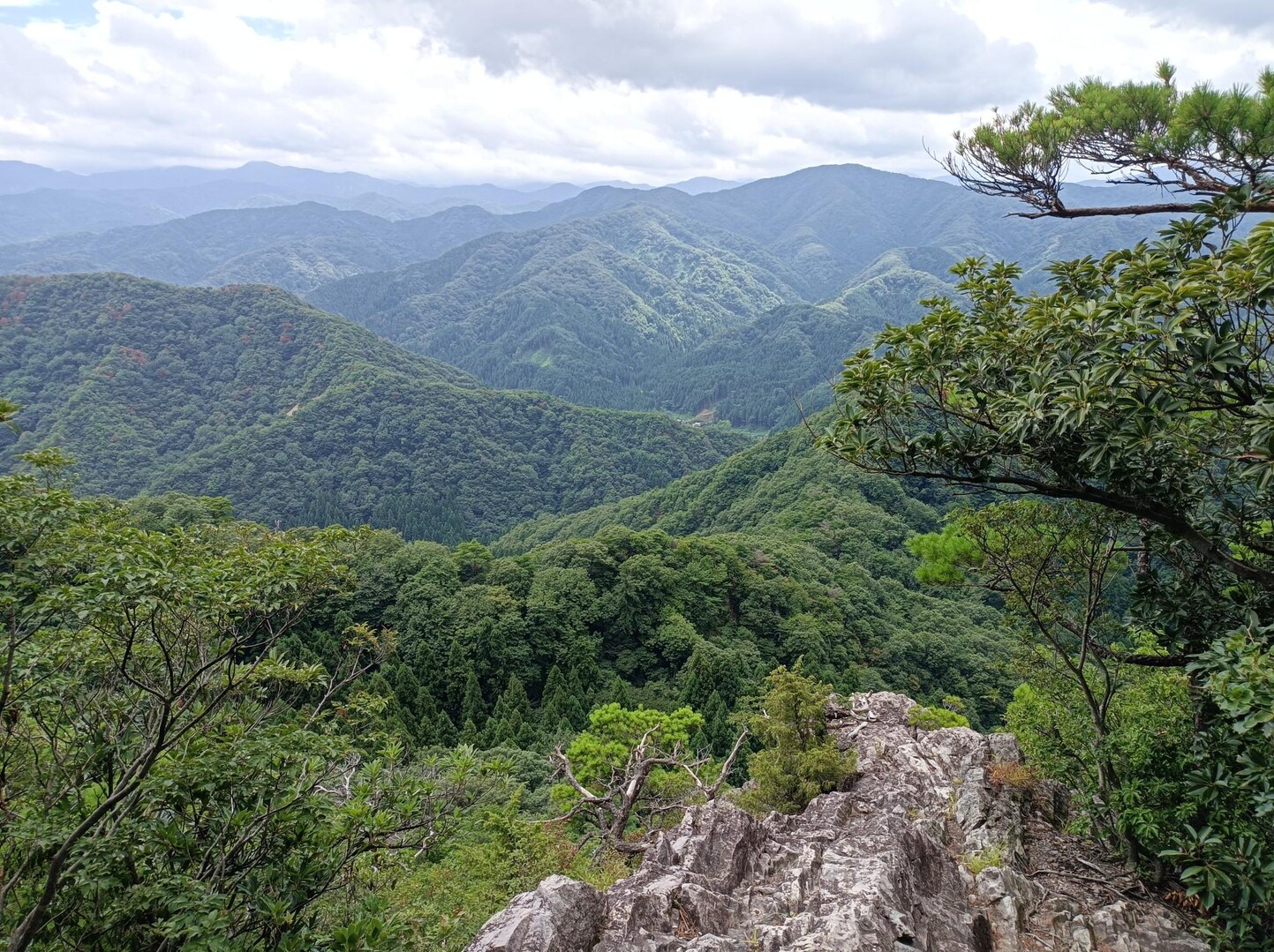 鞍掛山・後山 / APYキューイさんの鞍掛山・後山・三童子山の活動データ | YAMAP / ヤマップ