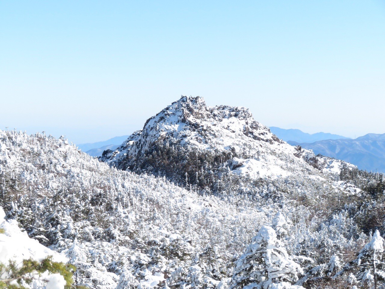 北横岳（南峰）・北横岳（北峰）パウダースノー ️ / Aruさんの蓼科山・横岳・縞枯山の活動データ | YAMAP / ヤマップ