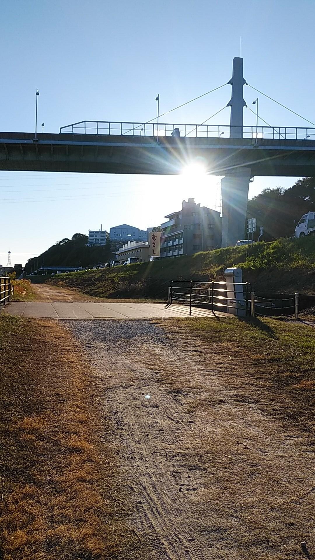 渋滞の無い道🎵🤗R5-10-30 / pinpon55さんのウォーキングの活動データ | YAMAP / ヤマップ