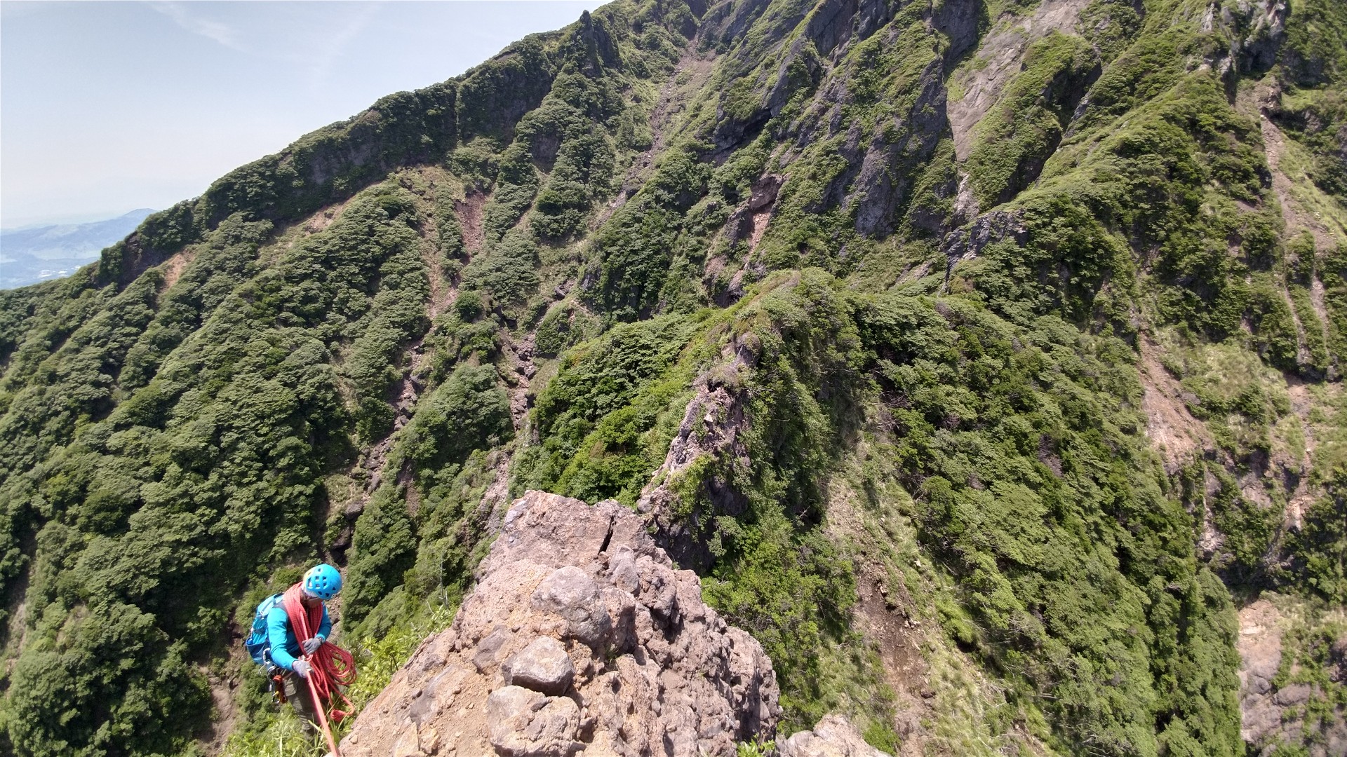 DRAGON RIDGE🐉 ～EAGLE PEAK🦅～GATEWAY。 / obrさんの阿蘇山・高岳・根子岳の活動データ | YAMAP / ヤマップ
