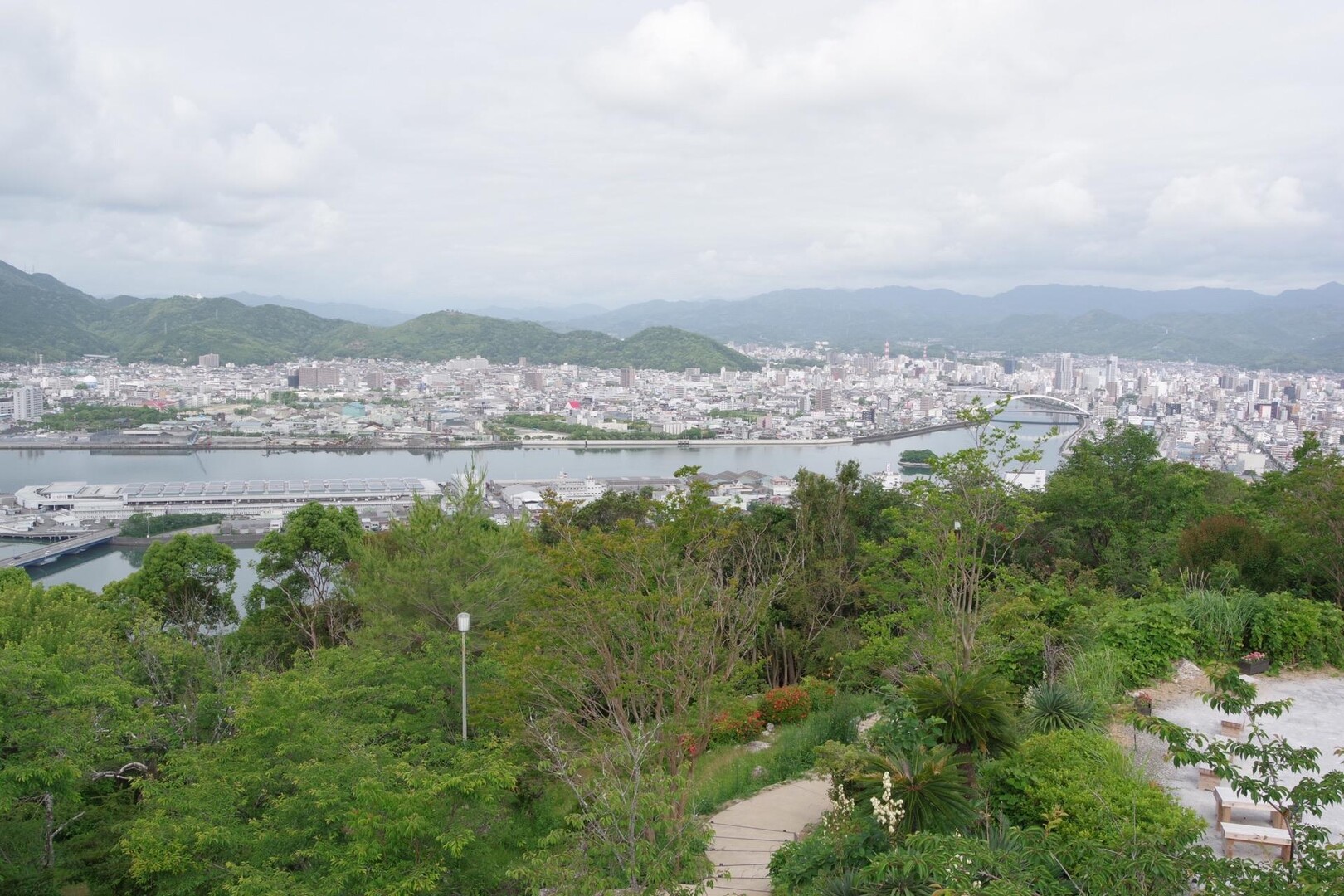 五台山竹林寺まで歩いてみました / でこぼこMamoさんの五台山・鉢伏山・大平山の活動データ | YAMAP / ヤマップ
